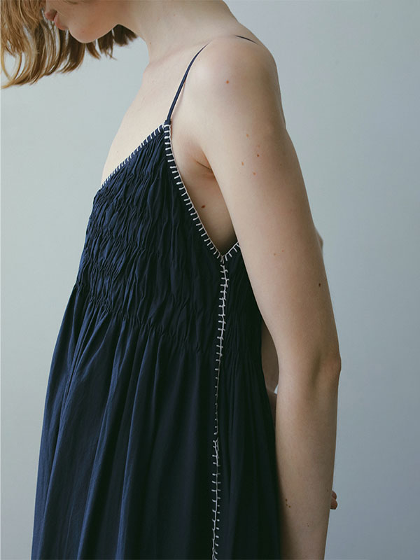 2wayタックキャミワンピース(F NAVY): ワンピース │ ETRE TOKYO 2wayタックキャミワンピース(F NAVY): ワンピース │ ETRE TOKYO